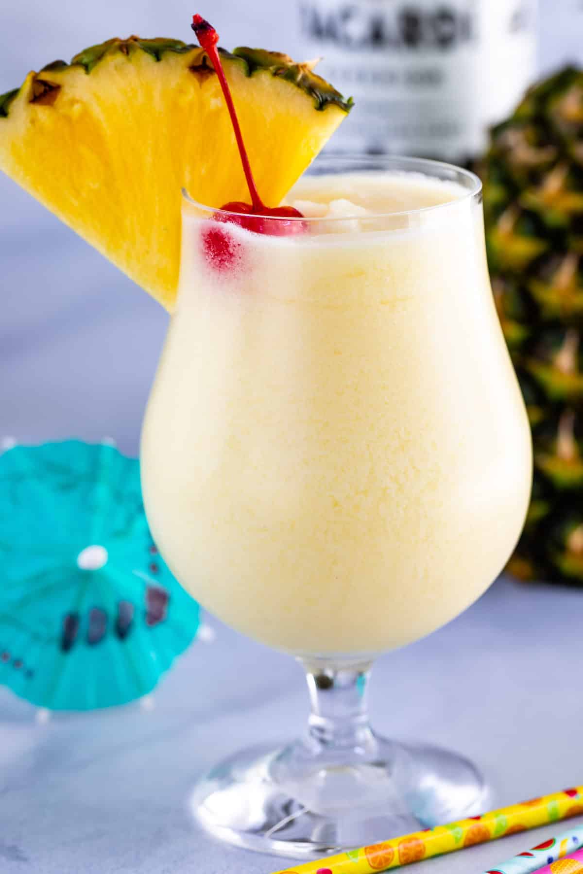 Pina Colada - Przepis na najpyszniejszego drinka - Łatwe przepisy
