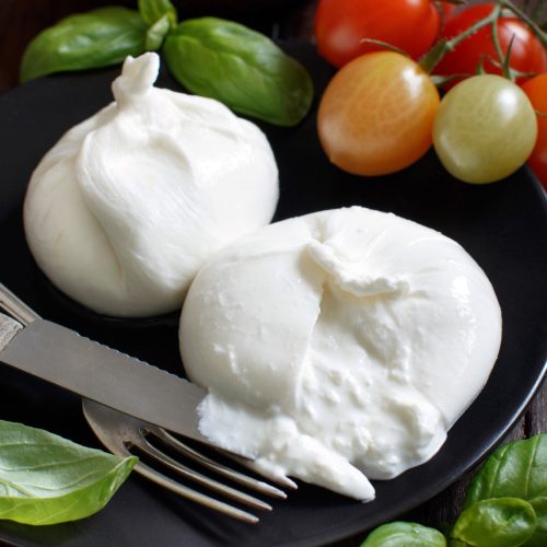 Burrata vs Mozzarella: Porównanie Dwóch Włoskich Serów - Łatwe Przepisy